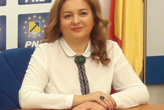 Geanina Pistru, aleasă prim-vicepreşedinte OFL - ARADON