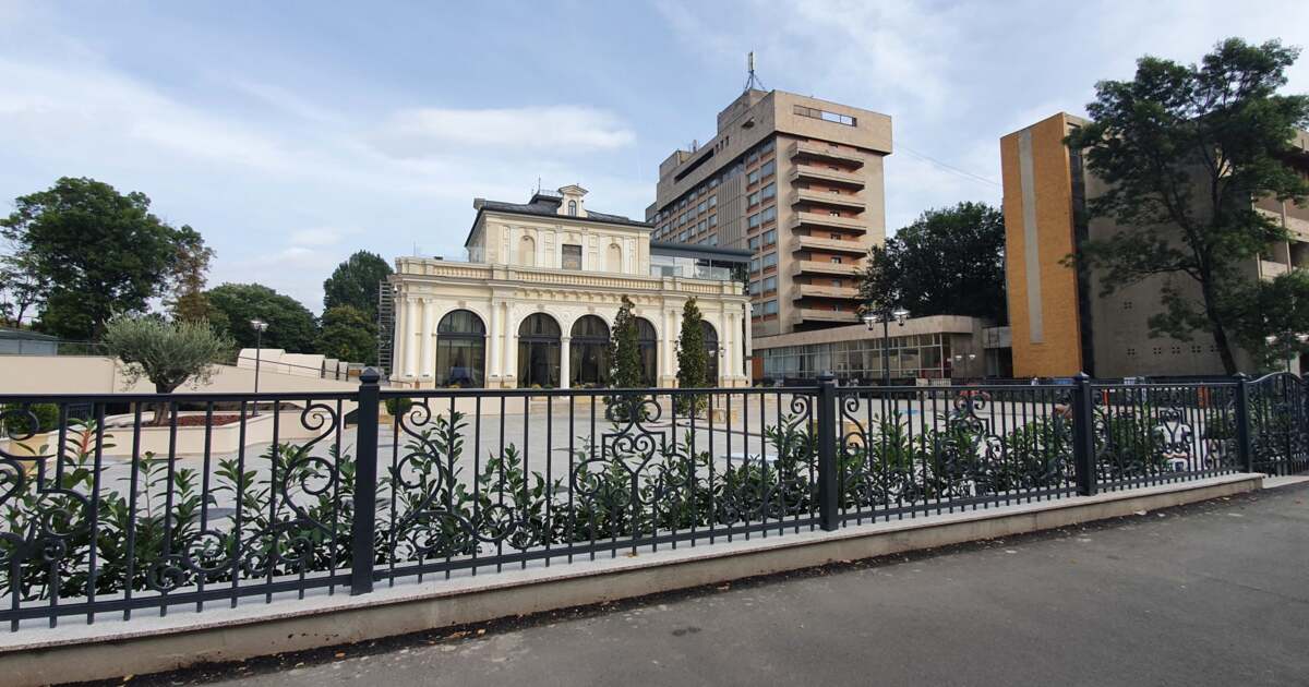 Vechiul Cazino e aproape gata, începe aventura Hotelului Parc! - ARADON