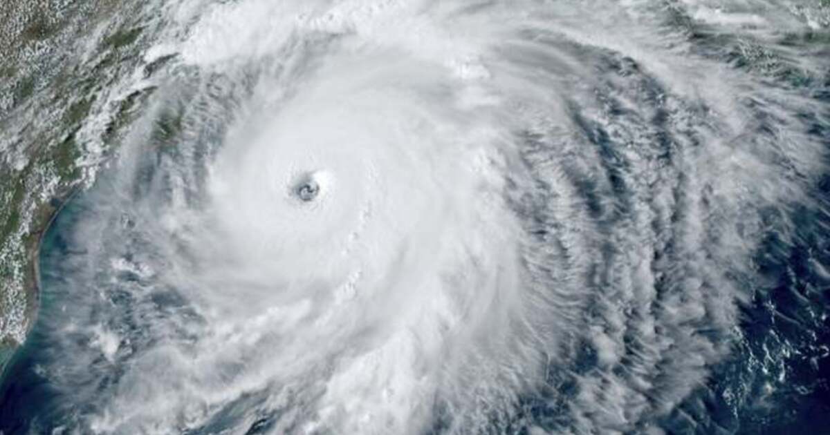 Un nou uragan loveşte America Centrală. Vântul bate cu 140 km/h - ARADON