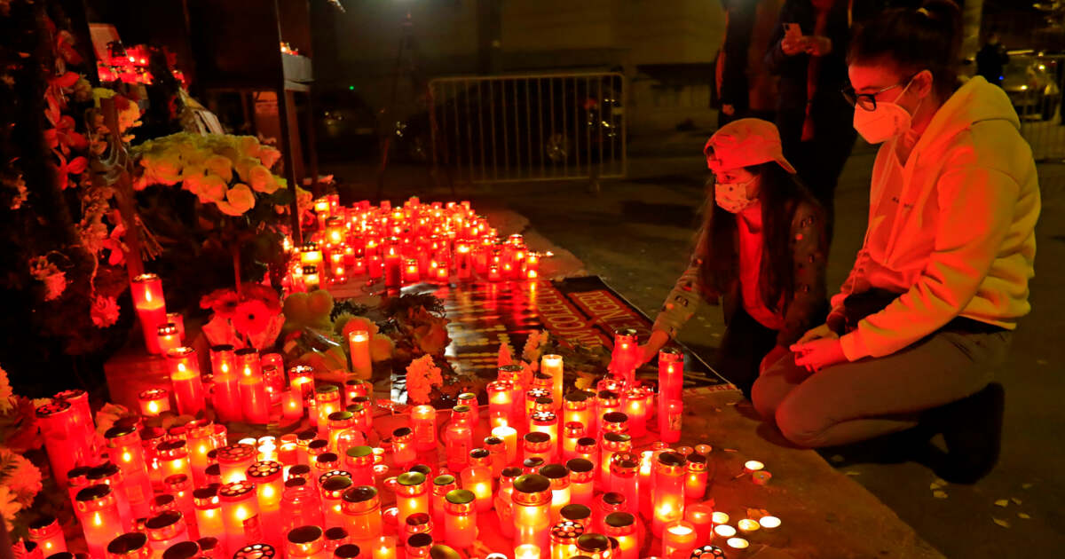 7 ani de la incendiul din clubul Colectiv. România nu are niciun centru ...