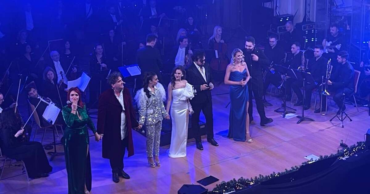 Două seri magice la Filarmonica Arad. Q Band și invitații au oferit o ...