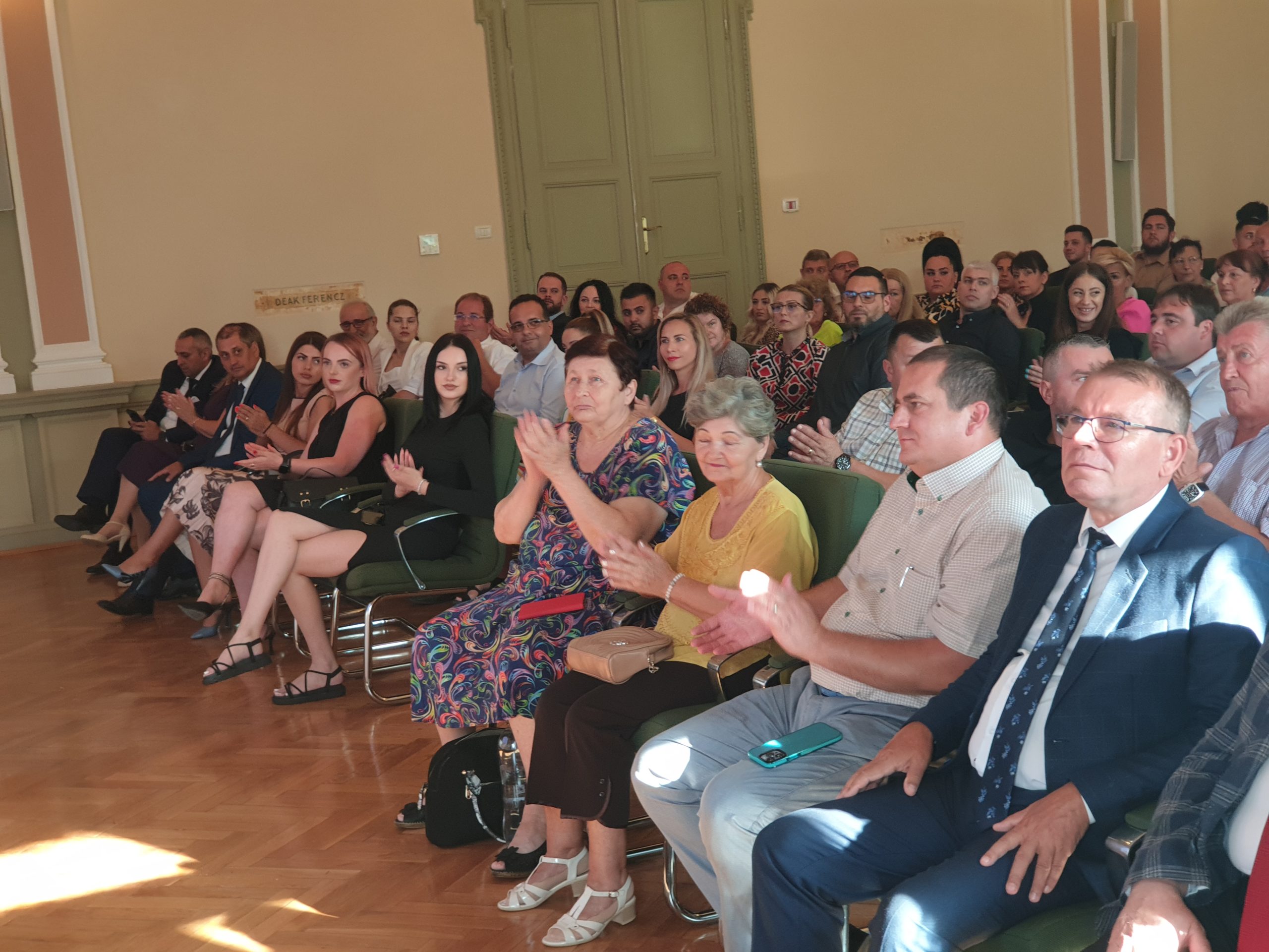 Ilie Cheșa a fost ales în unanimitate președintele PSD Municipiul Arad ...