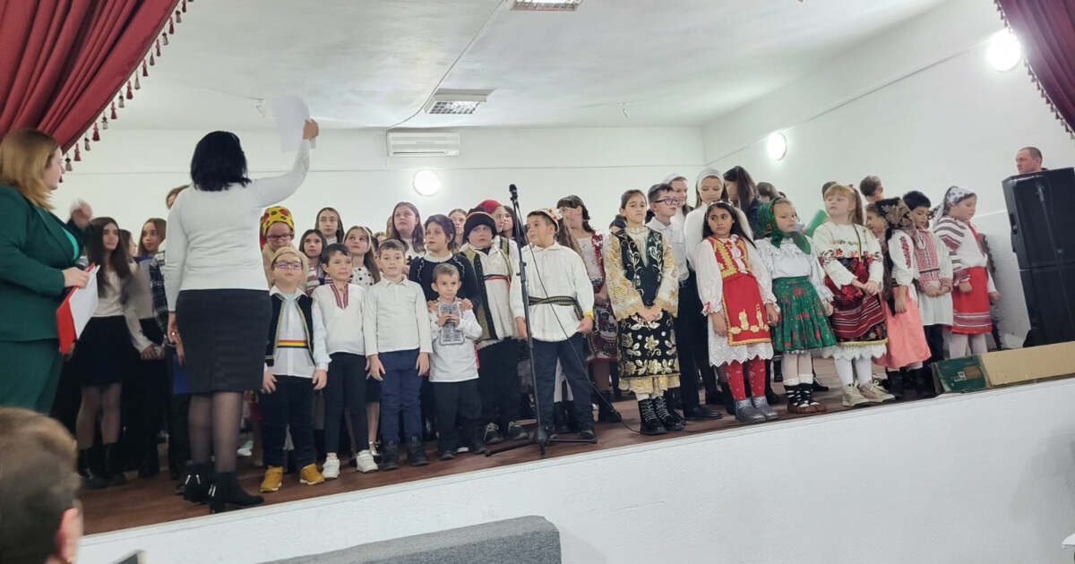 FOTO. Crăciunul a „unit” religiile, la Bârzava - ARADON