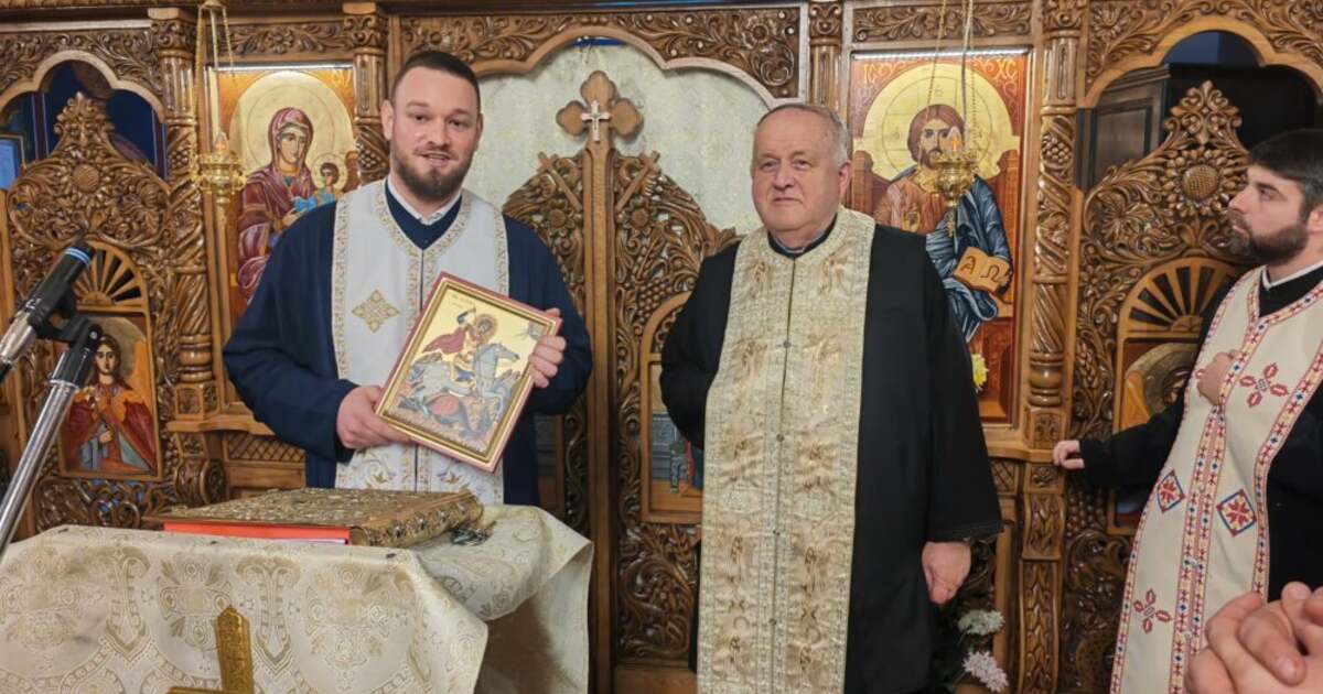 A fost instalat noul preot paroh al Parohiei Calea 6 Vânători - ARADON