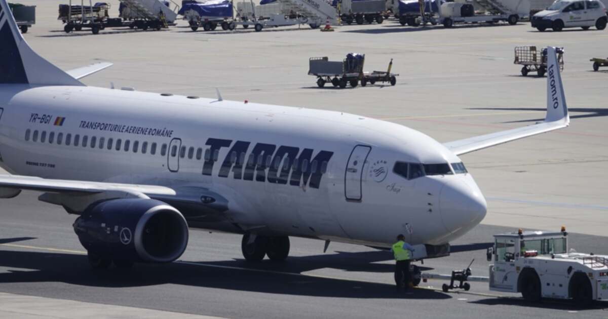 Cursa TAROM Bucureşti-Chişinău, de duminică, seara a înregistrat peste ...