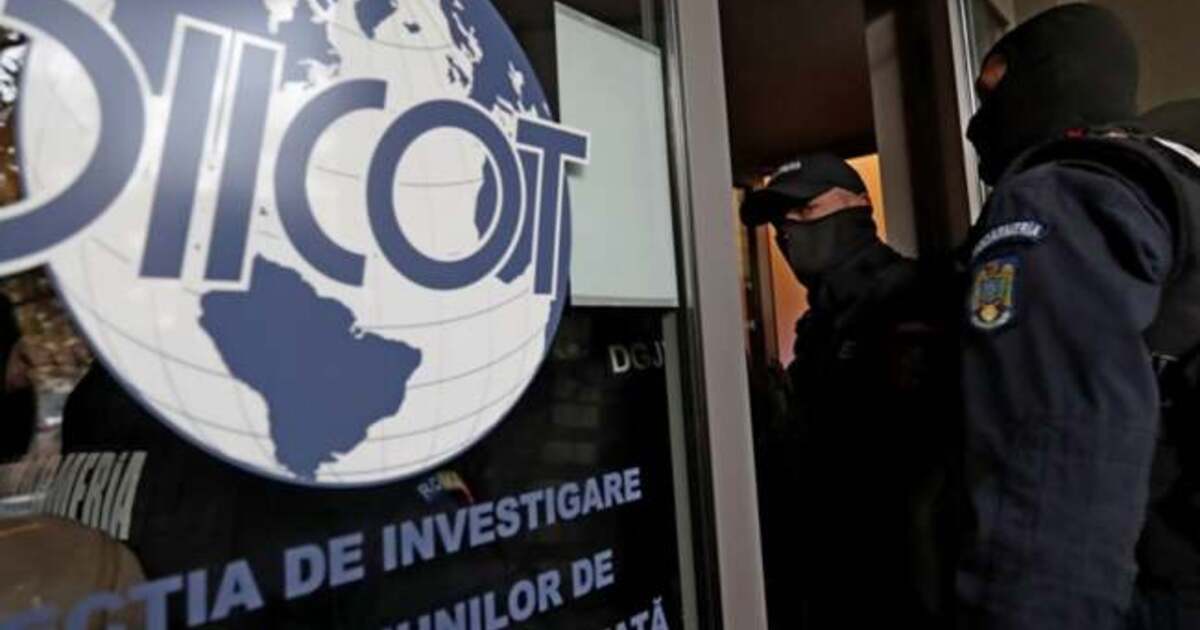 Sechestru pe averea lui Bercea Mondialu: 40 de imobile, 41 de conturi ...