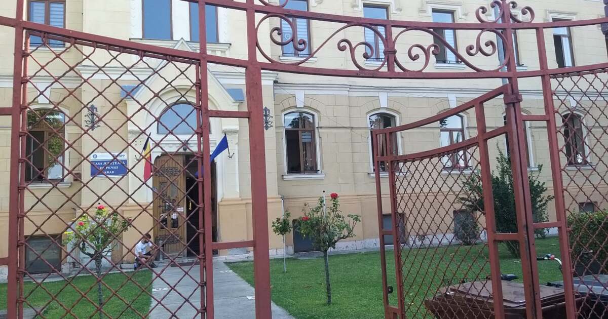 Recalcularea a majorat 77,35% din pensii, în judeţul Arad - ARADON