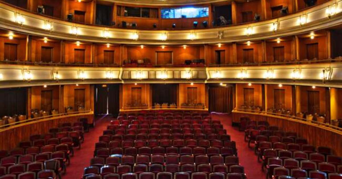 „Luna plină de teatru” aduce 24 de spectacole pe scenă - ARADON