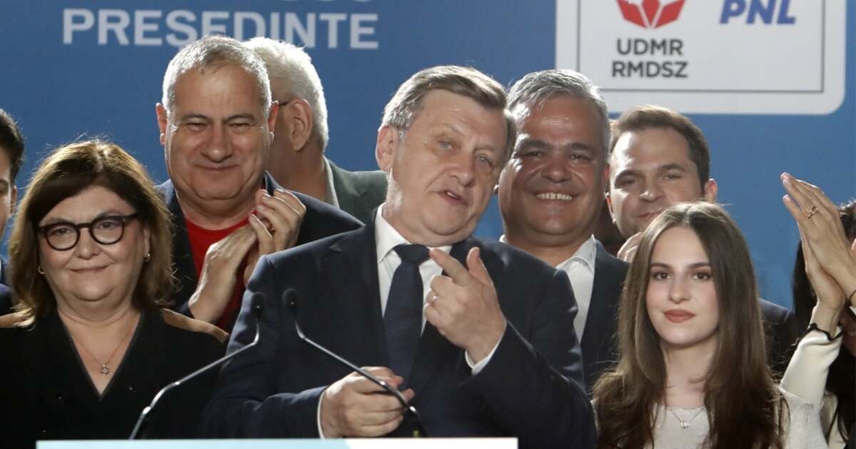 Crin Antonescu: Voturile au vorbit. Plec din această încercare cu ...