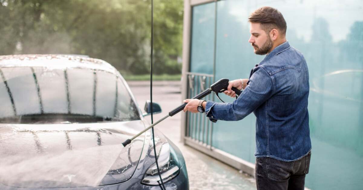 Cât costă un proiect complet pentru o spălătorie auto self service cu 2 ...