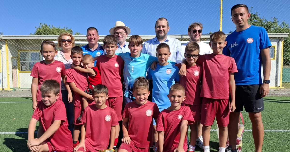 Viitorul Arad a pus mâna pe trofeu - ARADON