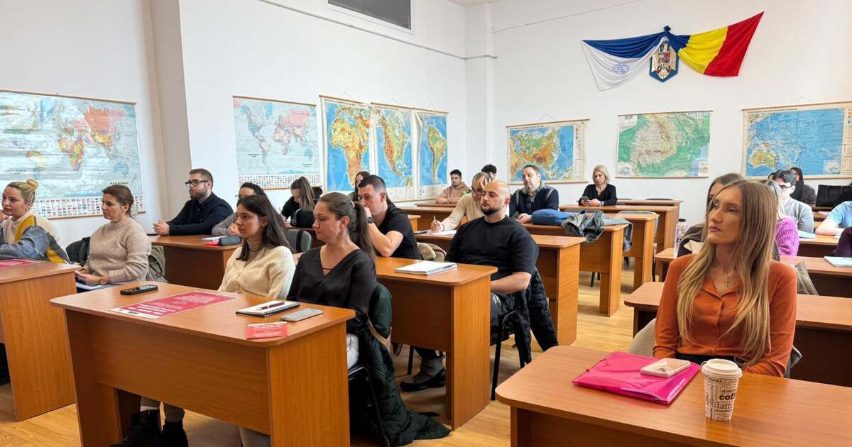 FOTO | „Idei feministe în context european” - ARADON