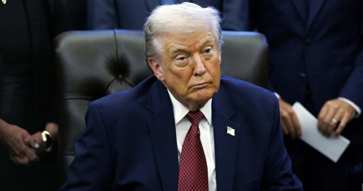 Reuters: Donald Trump va reactiva Doctrina Monroe pentru a consolida ...