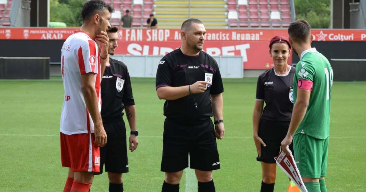 Herţeg fluieră derby-ul rundei 15 din Liga 4-Mavros - ARADON